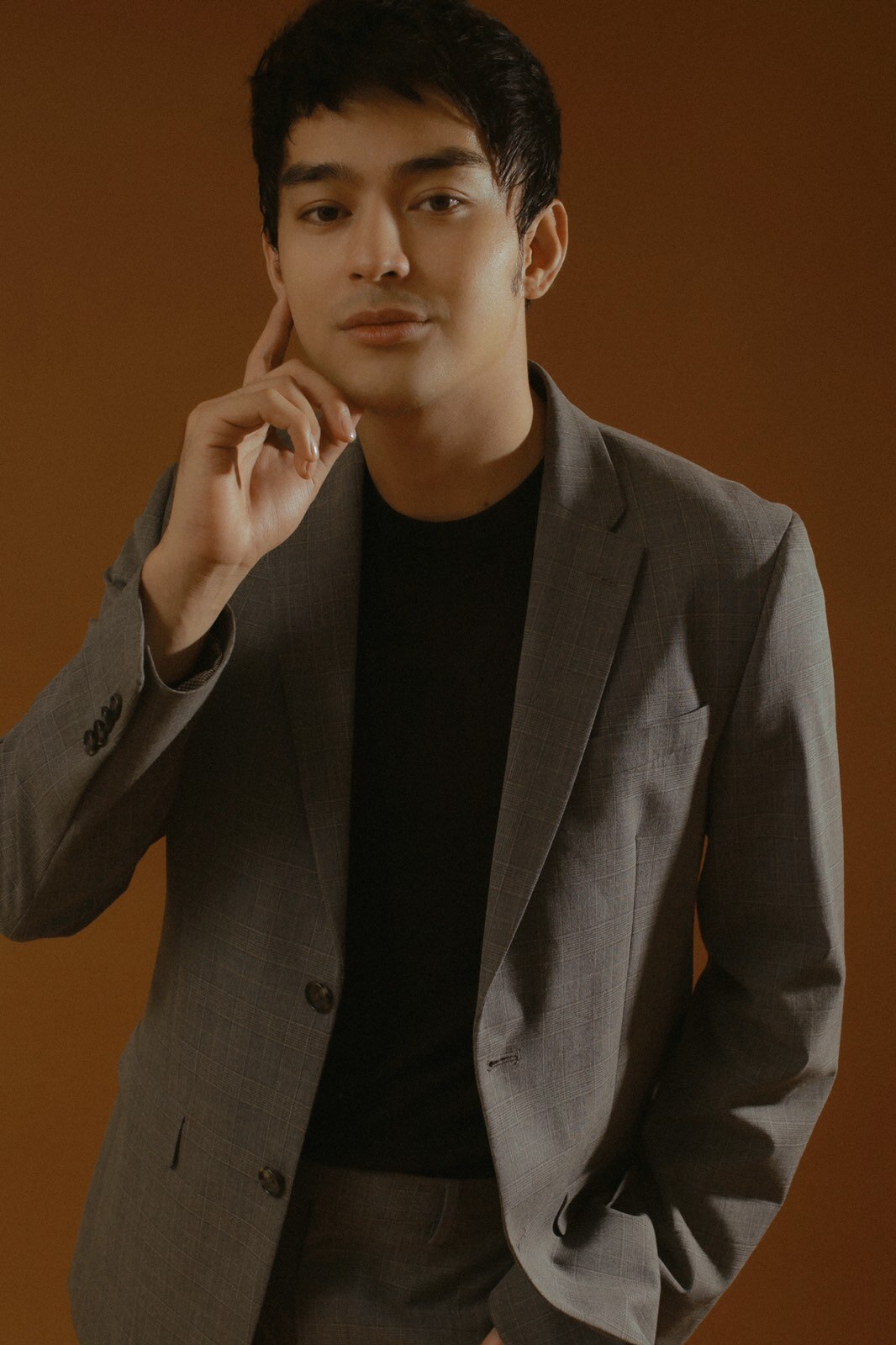 Vance makes hearts giddy with sophomore single "Panghabang-Baby"