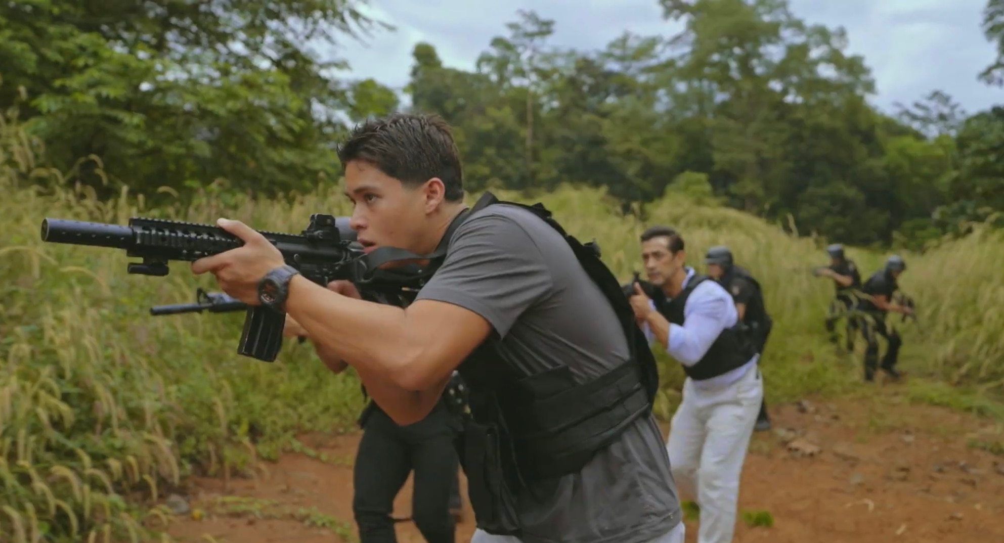 Donny-Kyle join forces in explosive action scenes in “Roja;” series ...